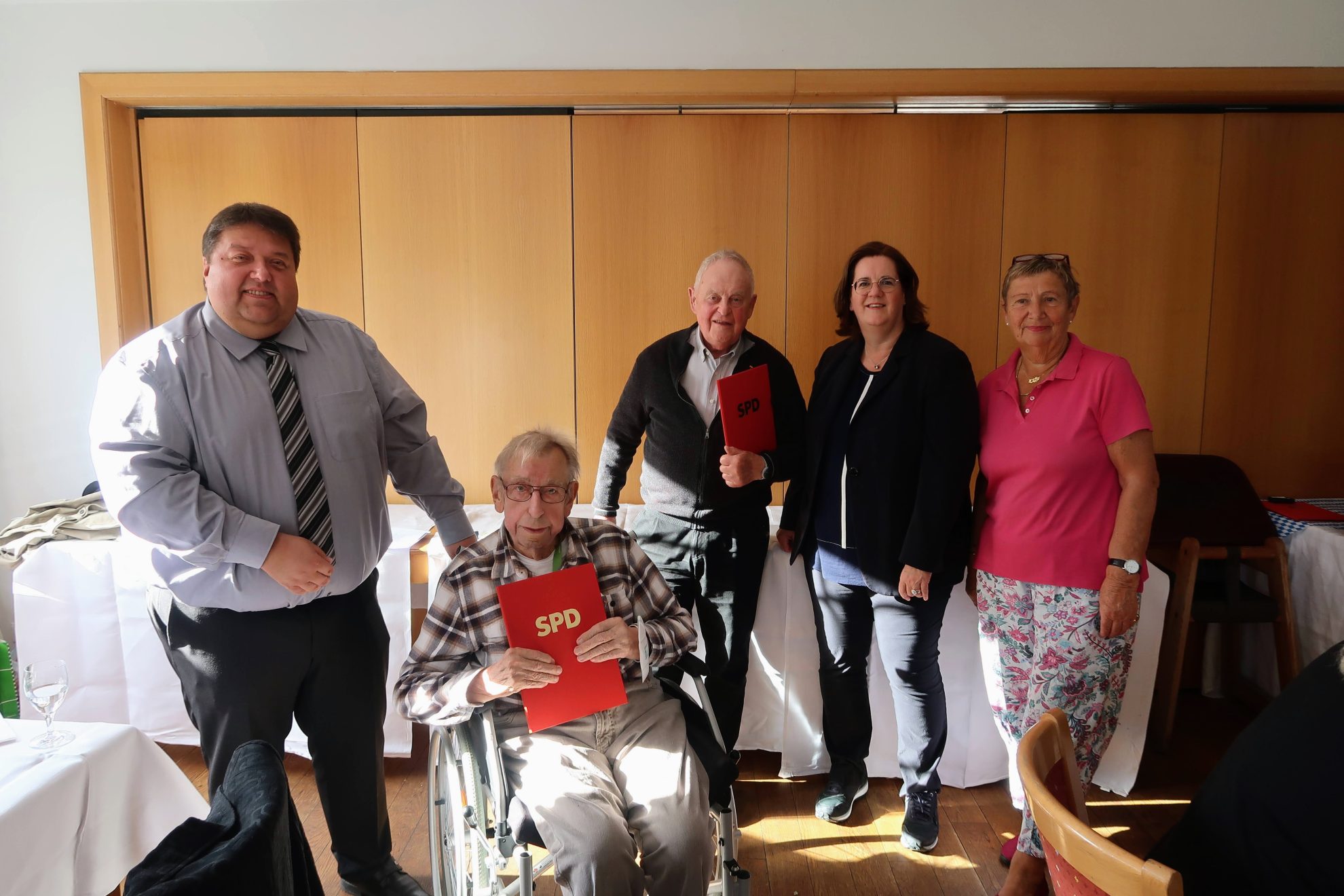 SPD Velbert ehrt langjährige Mitglieder › SPD Velbert